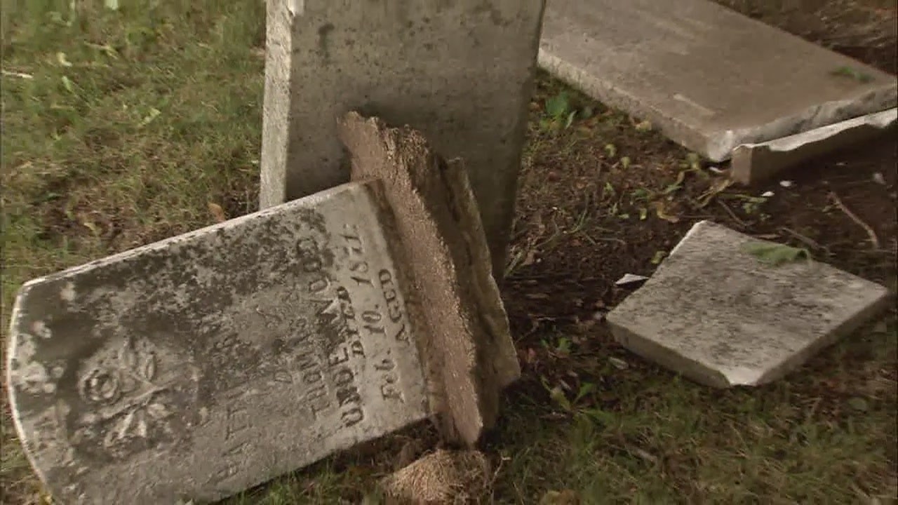 Vandals destroy dozens of headstones at historic cemetery | FOX 2 Detroit