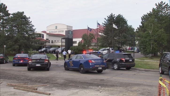 Suspect in Romulus hotel shot, killed by police | FOX 2 Detroit
