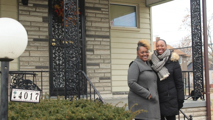 Detroit sisters return to childhood home to restore neighborhood | FOX ...