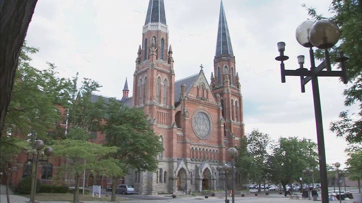 Ste. Anne Church in Detroit receives honorary title of Minor Basilica ...