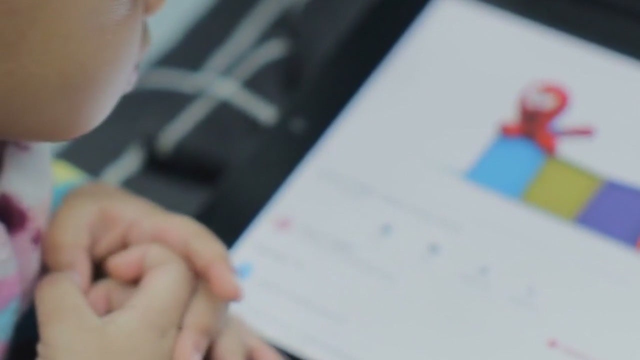 Closing the digital divide: all DPSCD students getting tablets ...