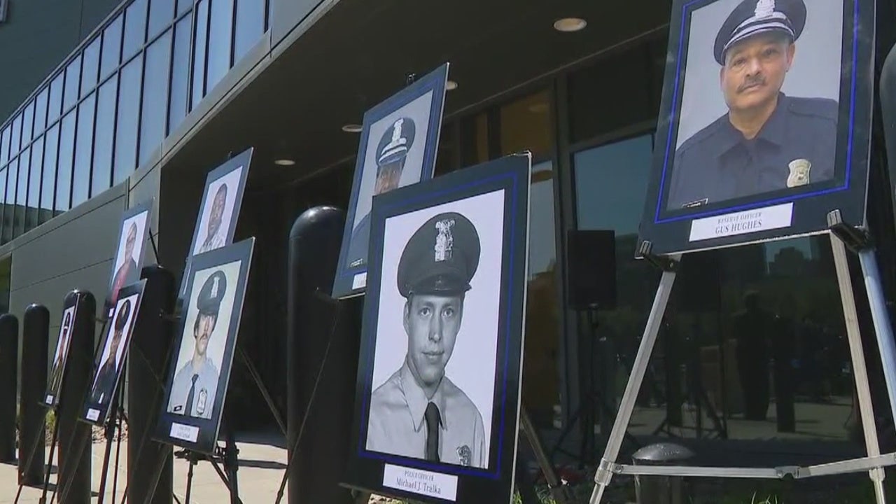 Fallen heroes honored in outdoor ceremony at Detroit police headquarters