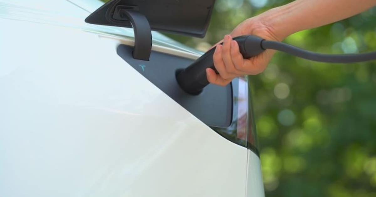 Where are electric vehicle chargers in Michigan? DTE Energy map shows ...