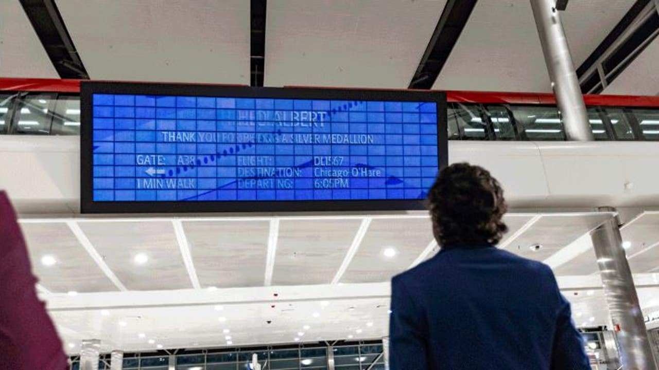 Detroit Metro Airport rolls out new screen that reads your flight info ...