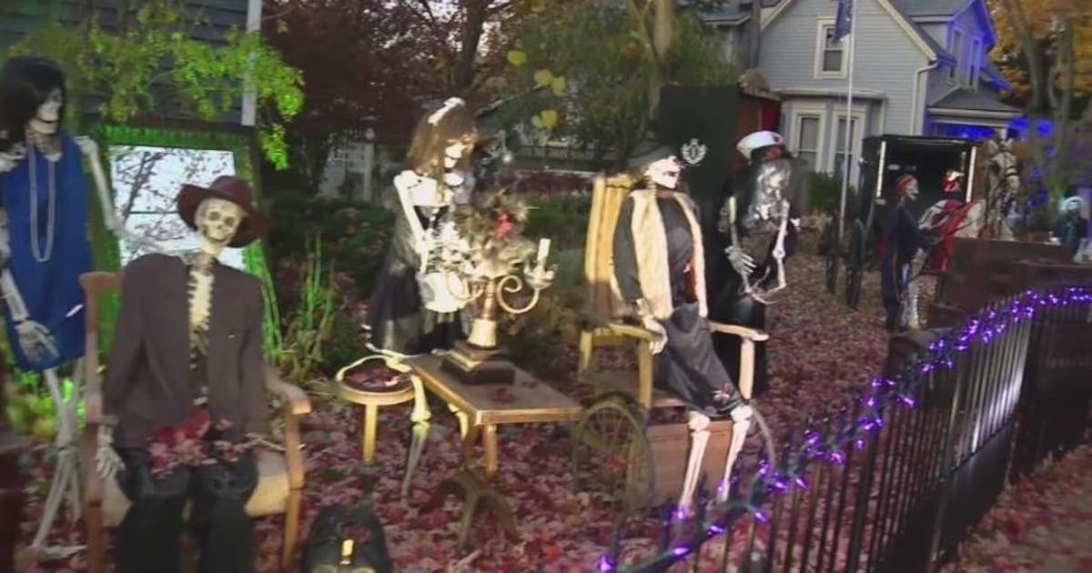 'Terror on Tillson' street's Halloween tradition raises money for ...