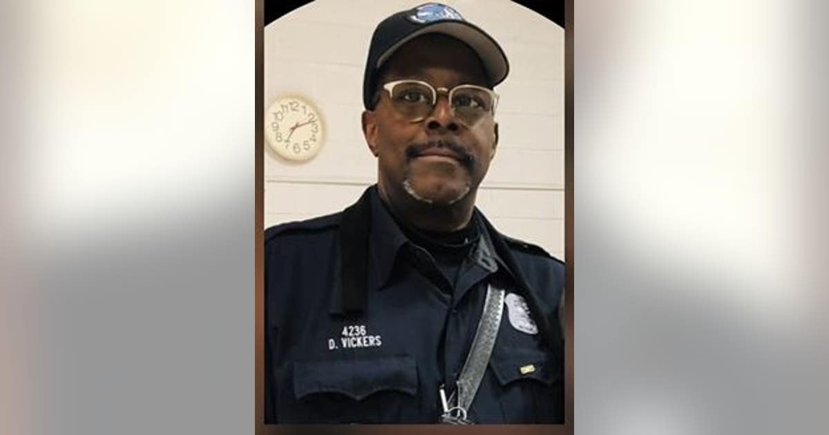 Former Detroit police officer gets prison for taking towing bribes ...