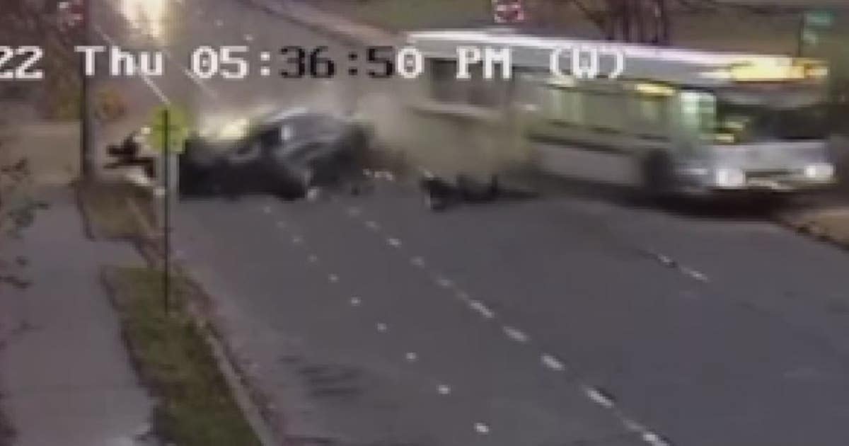 Video shows car plowing into DDOT bus after running stop sign | FOX 2 ...