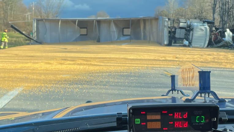 1 dead after semi carrying 80,000 pounds of corn hits SUV head-on in ...
