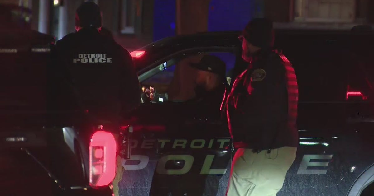 One dead in triple shooting near Outer Drive on Detroit's west side ...