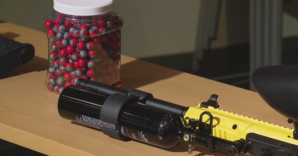 Detroit Police add pepper ball spray, dense foam bullets, new body ...
