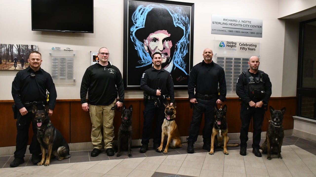 Sterling Heights police name newest K9 after fallen Navy SEAL | FOX 2 ... Sterling Heights police name newest K9 after fallen Navy SEAL | FOX 2 ...