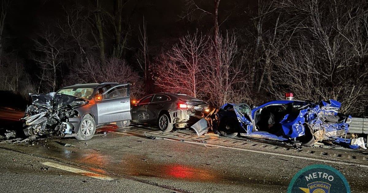 Multi-vehicle crash involving MSP trooper, arrestee closes I-75 at ...