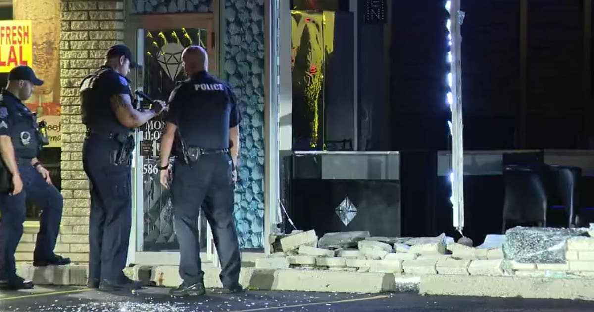 Bags of jewelry recovered after thieves hit Warren store | FOX 2 Detroit