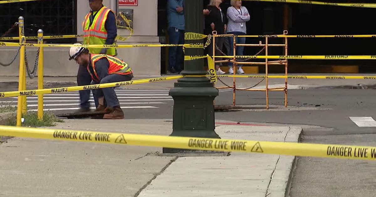 'It sounded and felt like a bomb': Manhole explosion in downtown ...