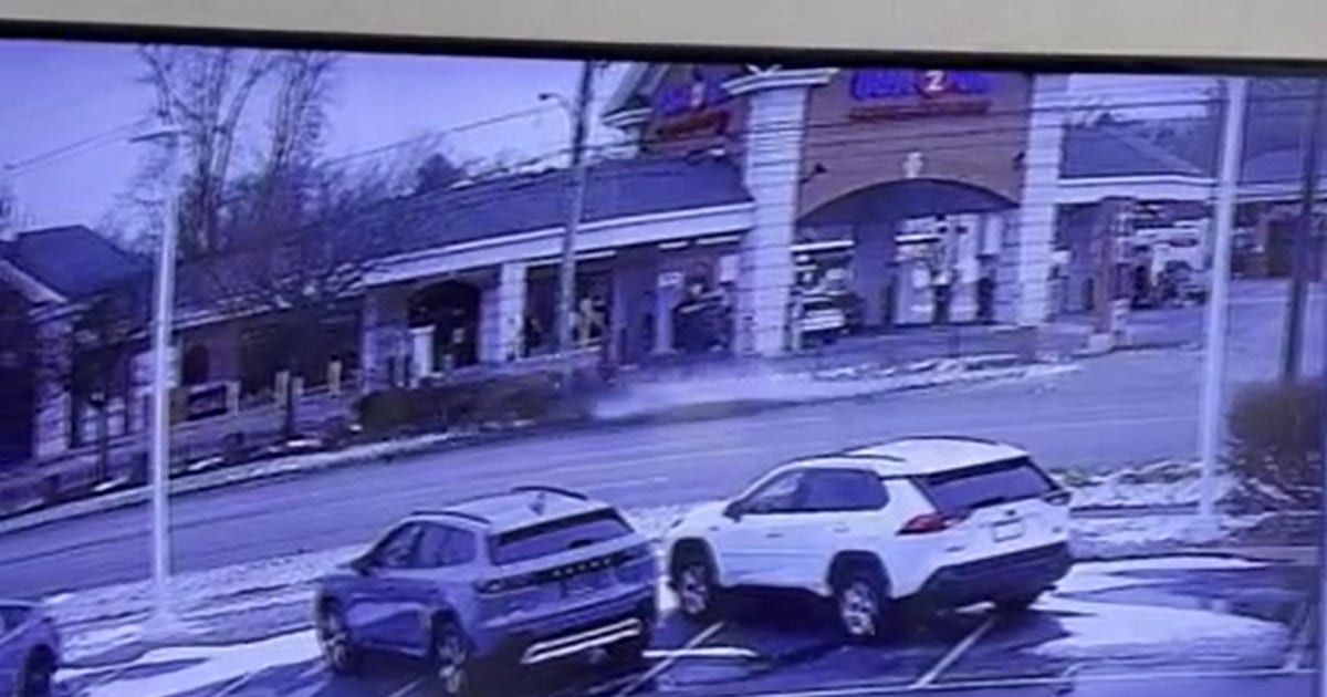 Car crash splits Tesla in half on Ann Arbor Road | FOX 2 Detroit