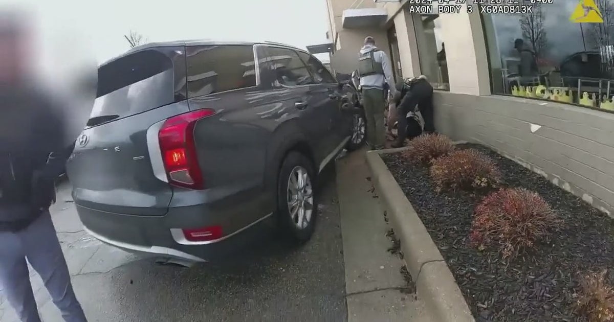 Michigan families pursue justice against police after fatal pursuits ...