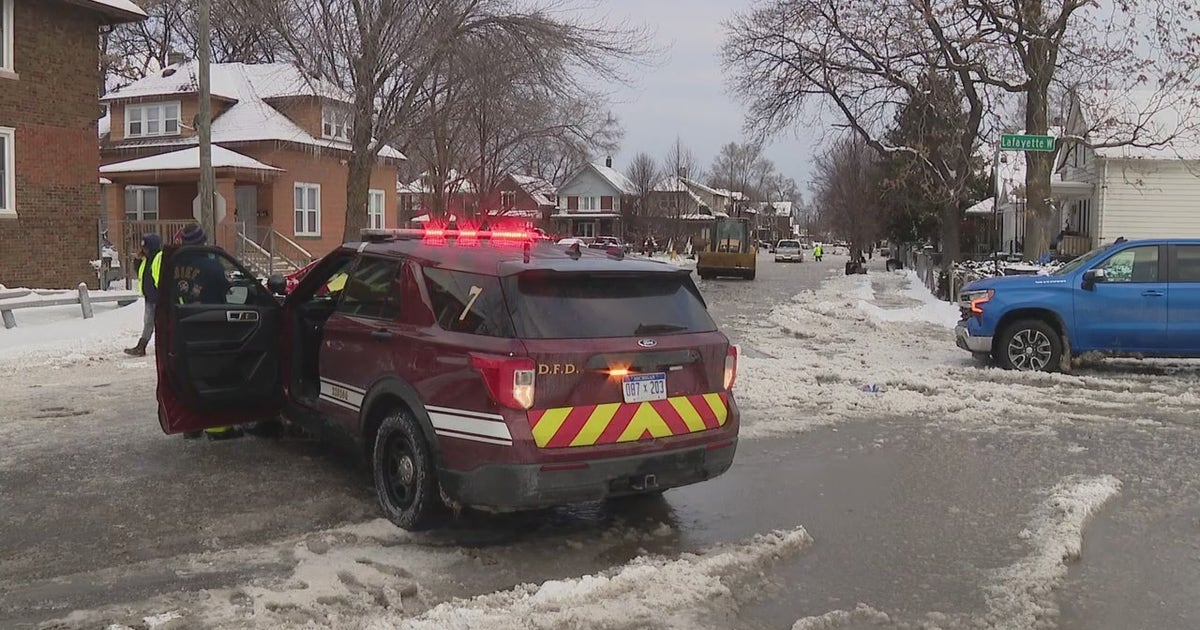 Detroit water main break: Community comes together to help | FOX 2 Detroit