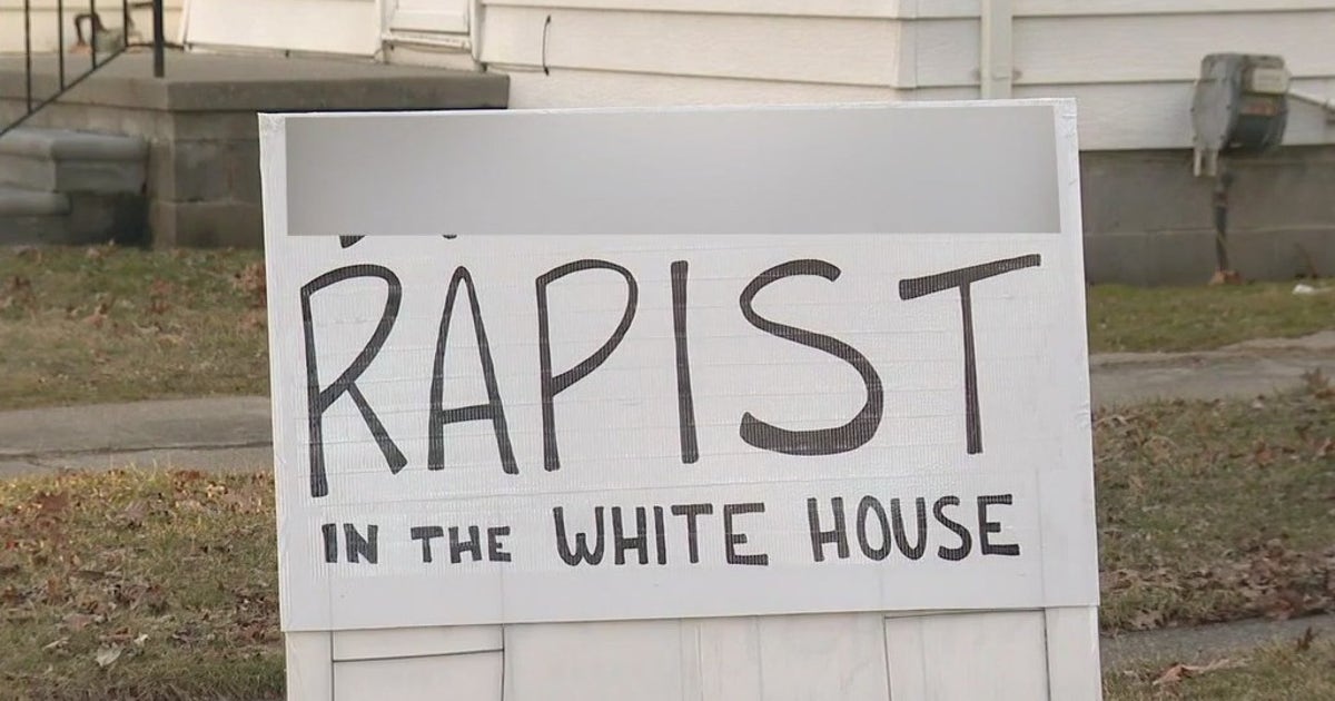 Madison Heights resident display vulgar anti-Trump signs, sparking ...