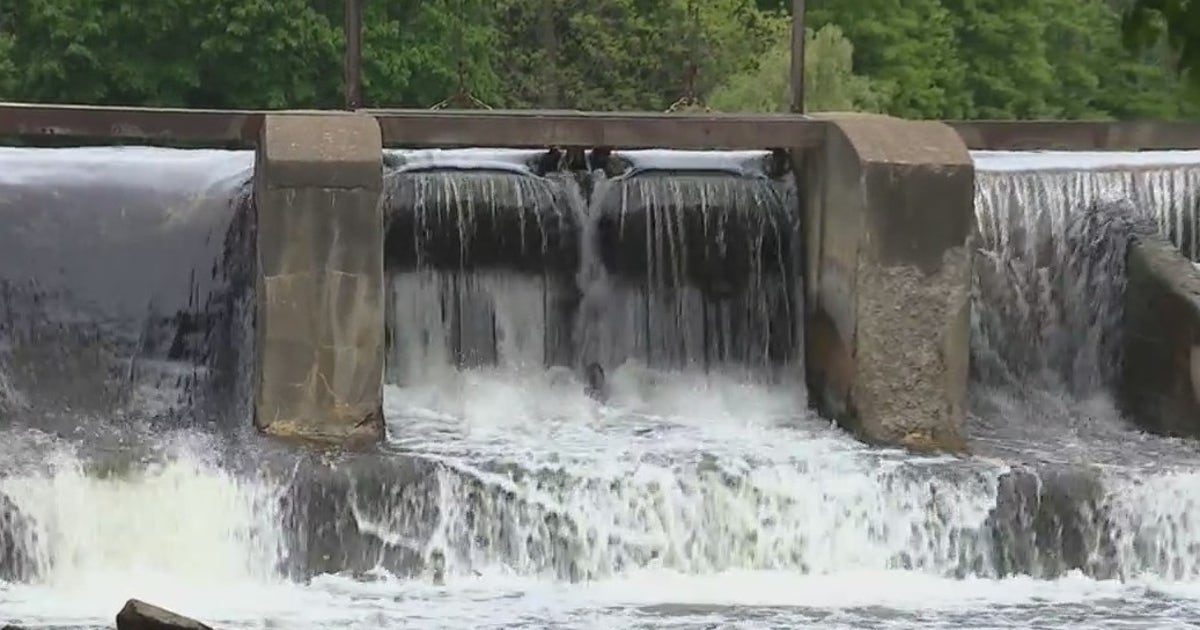 Village of Holly debates on the removal of Stiffs Mill Pond Dam | FOX 2 ...