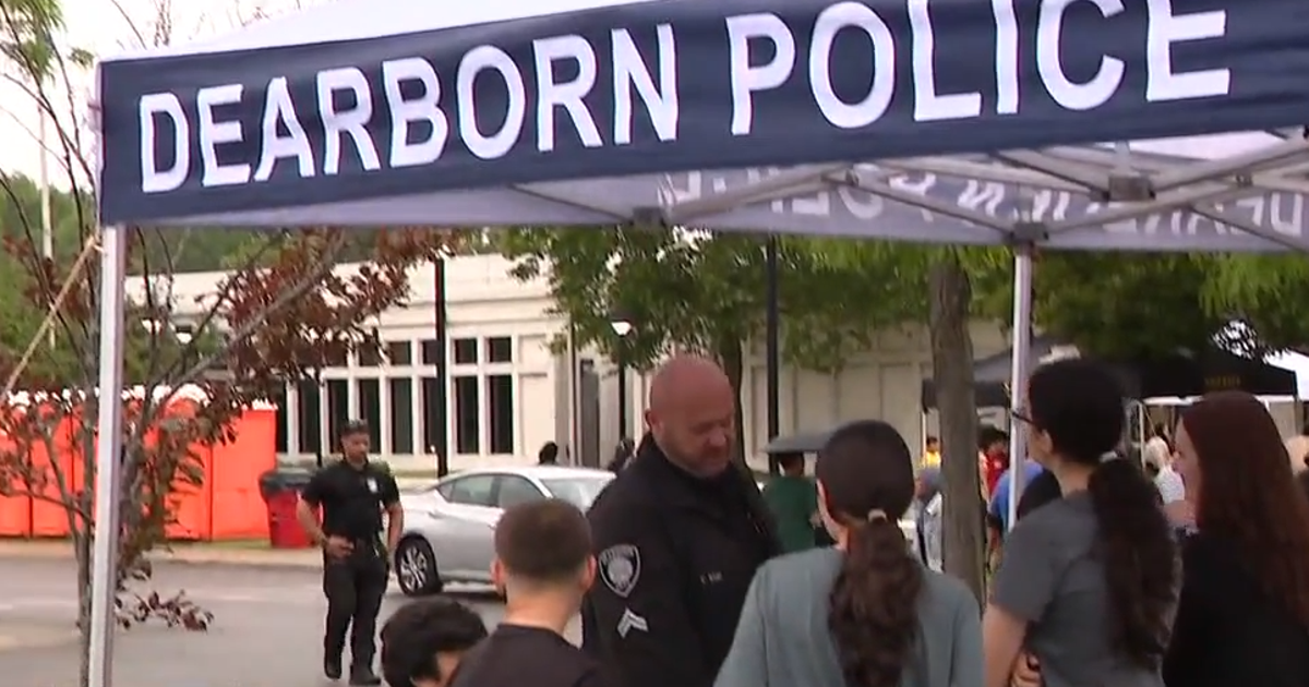 Michigan State Police team up to give an assist to the Dearborn ...