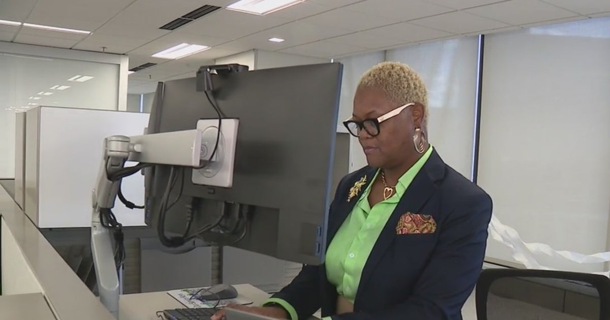 DTE program helps employees earn their college degrees | FOX 2 Detroit