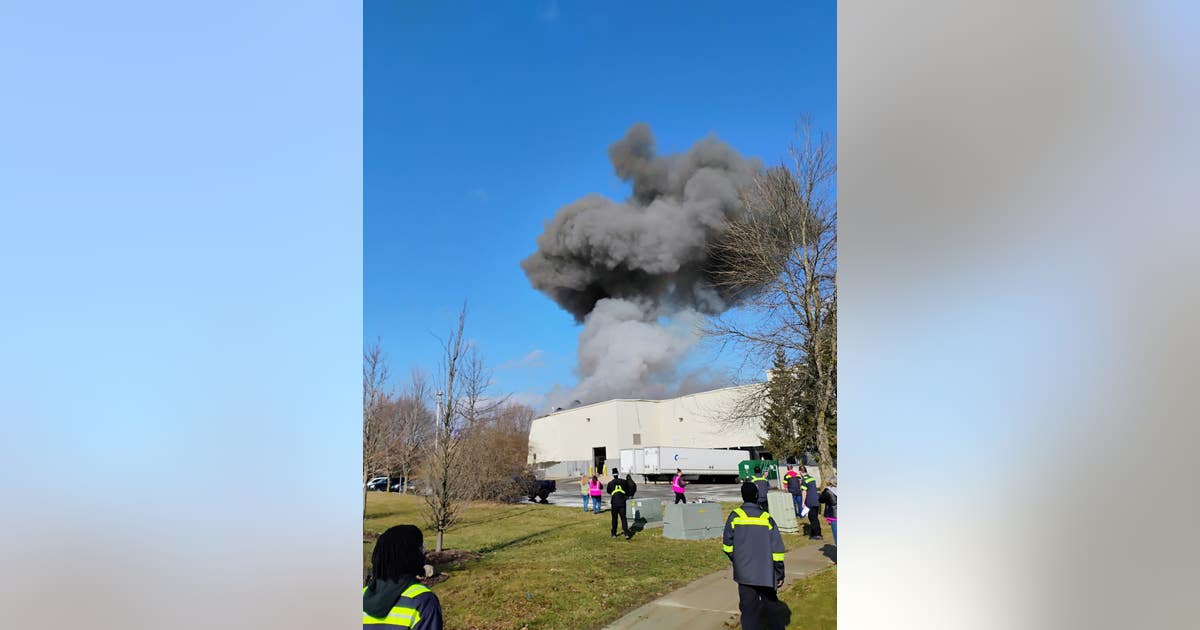 3 injured in building roof collapse after gas line explosion in ...