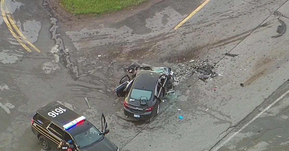 Serious injuries reported at Oakland County crash involving car | FOX 2 ...