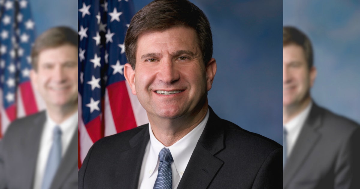 Rep. Schneider tests positive for COVID-19 after Capitol lockdown | FOX ...