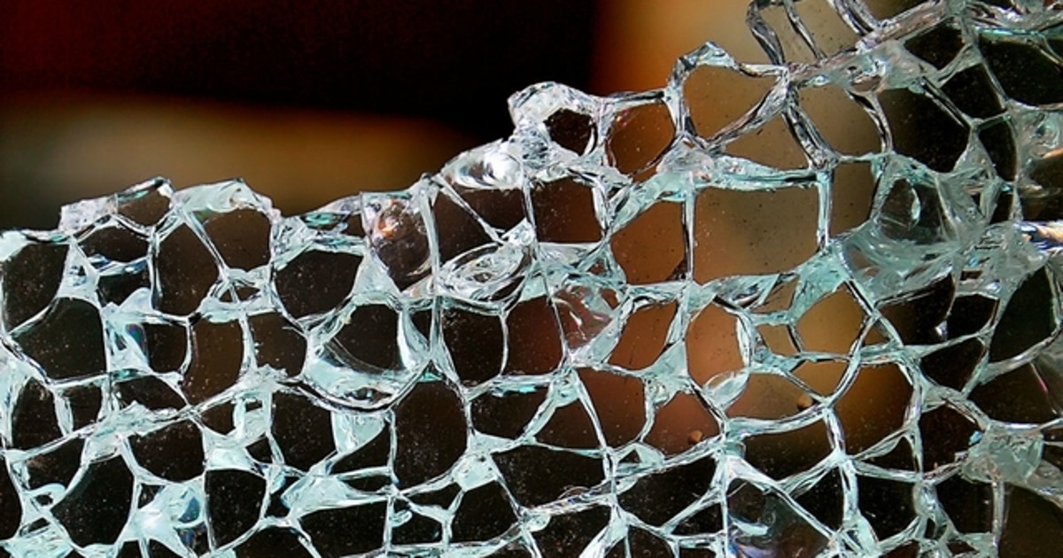 Chicago burglaries: 2 North Side businesses robbed minutes apart | FOX ...