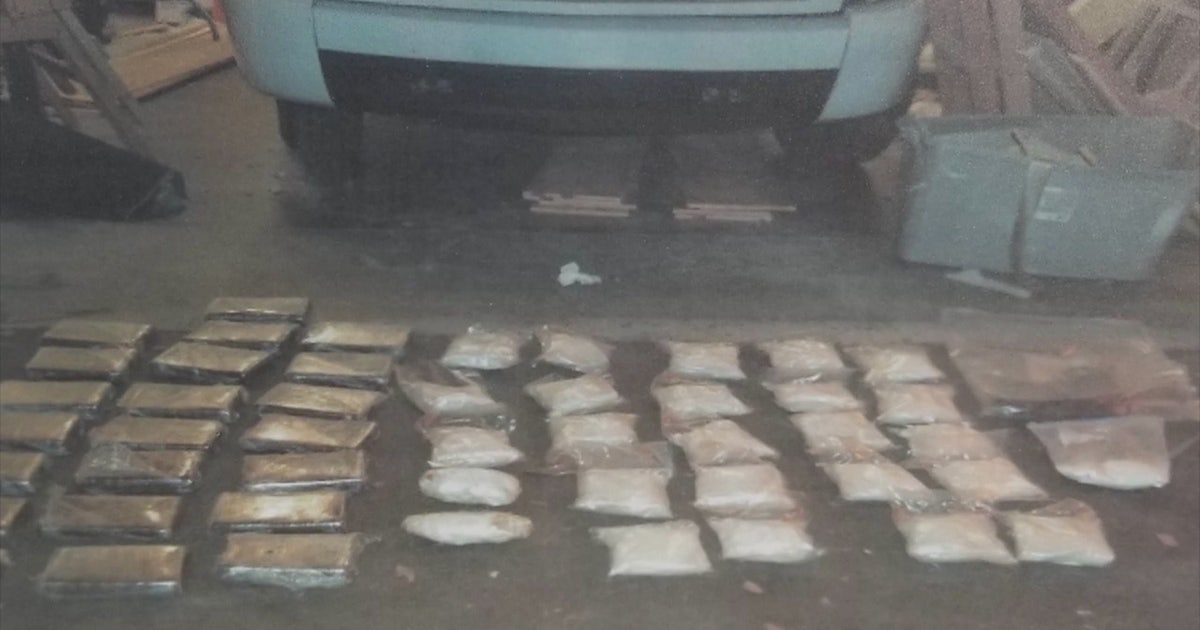 Officials bust drug trafficking ring linked to cartel | FOX 32 Chicago