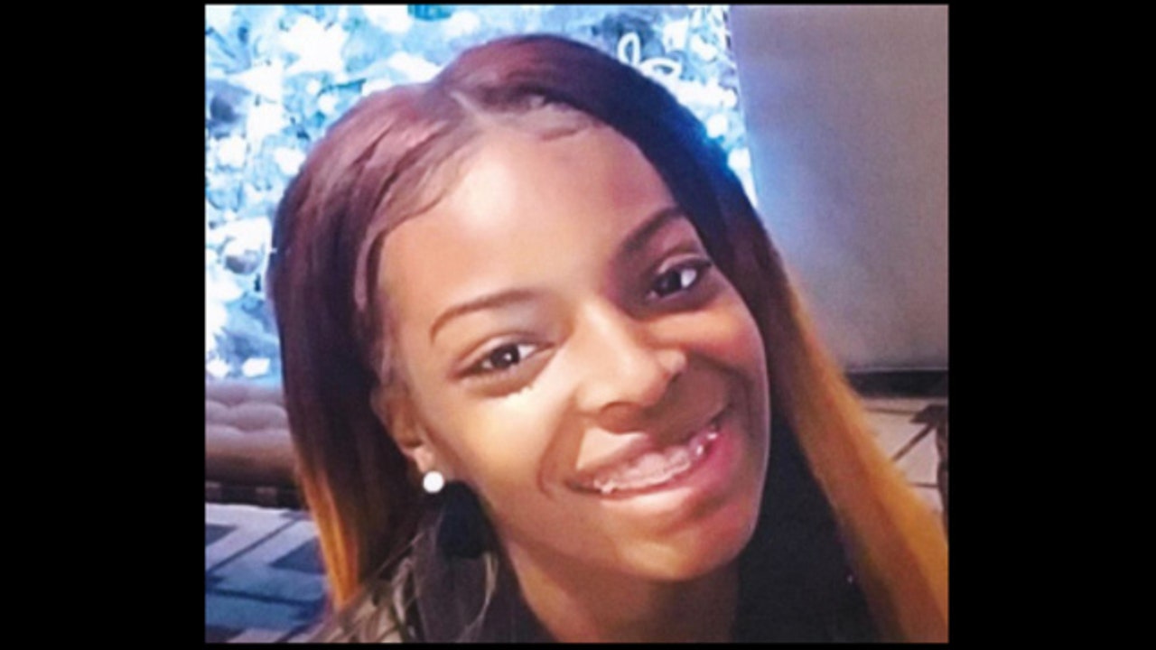 Chicago girl, 17, missing from West Humboldt Park located