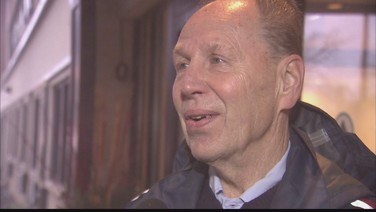 Chicago mailman 'Mister Bob' retiring after more than 50 years | FOX 32 ...