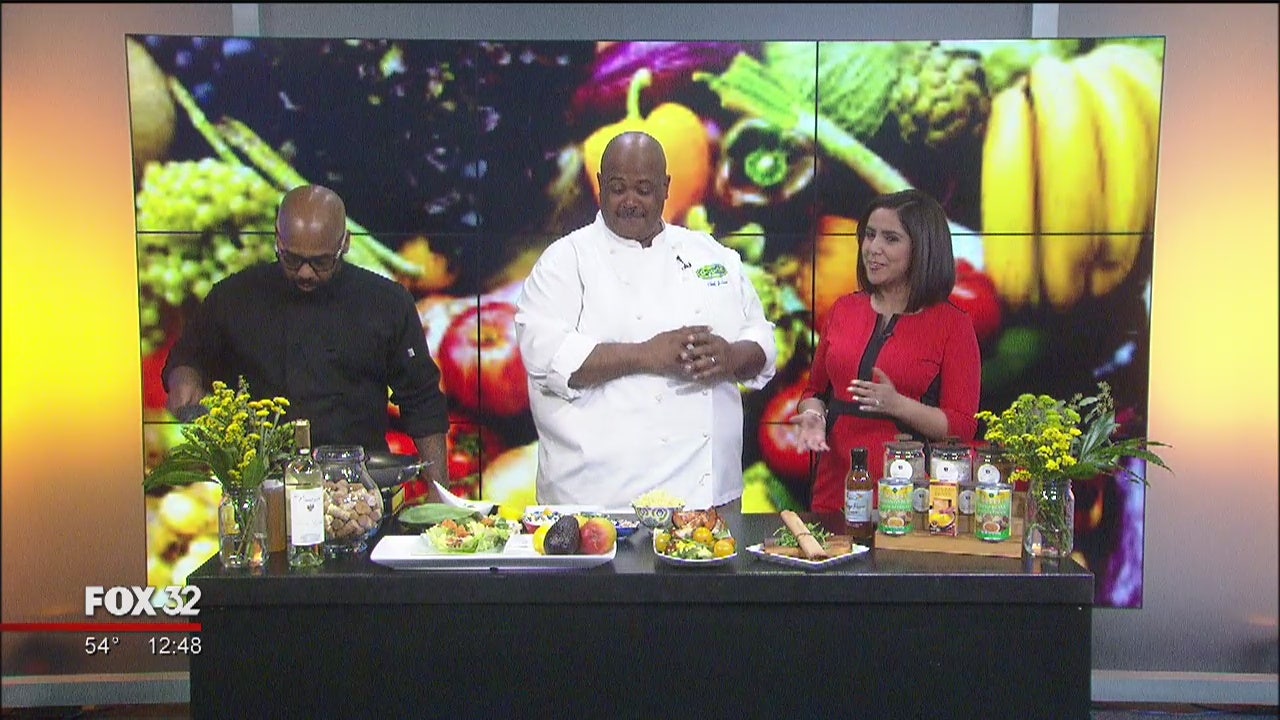 Chef Julius flexes his 'Tiny Pasta' dish in-studio | FOX 32 Chicago