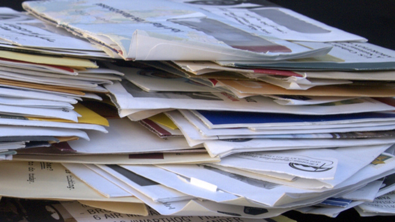 Officials say postal worker hoarded over 17,000 pieces of mail | FOX 32 ...