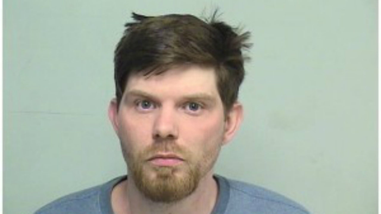 32 Year Old Man Angry That Woman Didnt Want To Date Him Blows Up Fuel