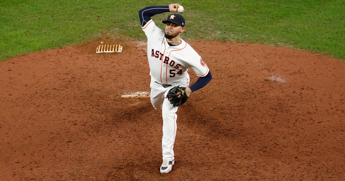 Astros executive apologizes over taunts in front of female reporters ...