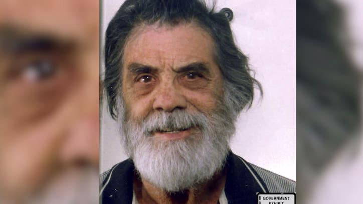Notorious Chicago mobster Joey 'The Clown' Lombardo dead at age 90 ...