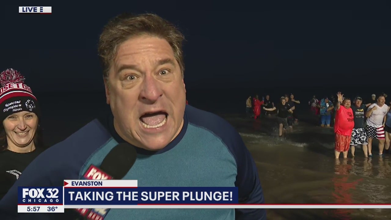 Mark Strehl takes the Super Plunge for Special Olympics Illinois