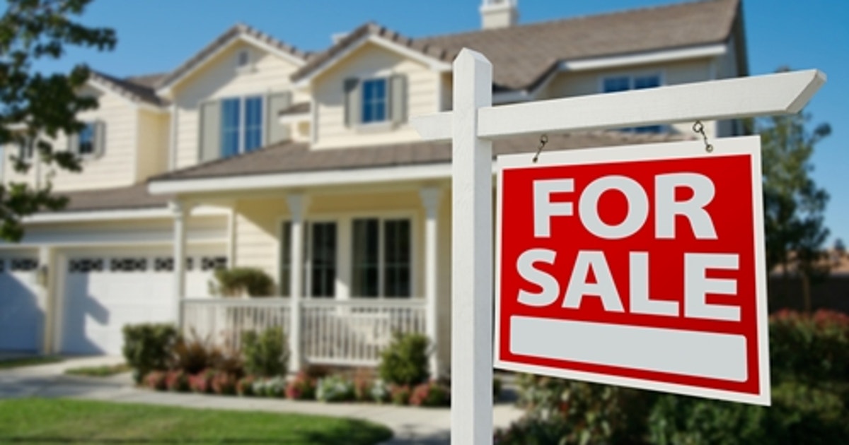 Chicago exodus to suburbs in full swing, real estate broker says | FOX ...