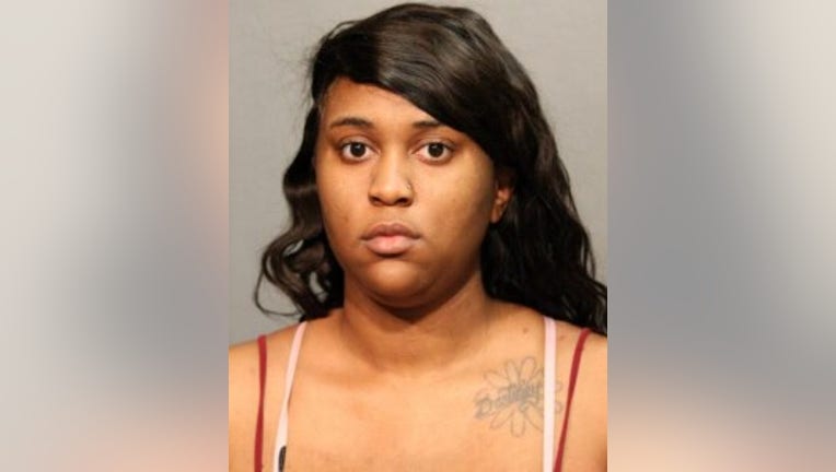 Leclaire Courts Woman Charged With Pepper Spraying Police Officer Fox