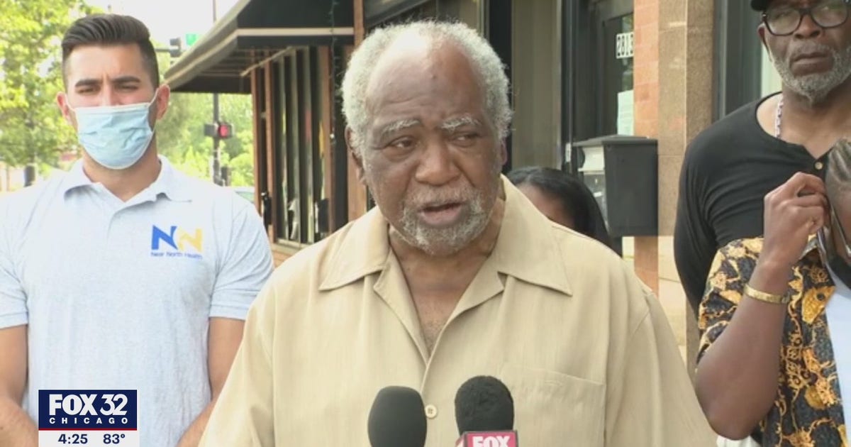 Illinois Congressman Danny Davis pleads for communities of color to get ...