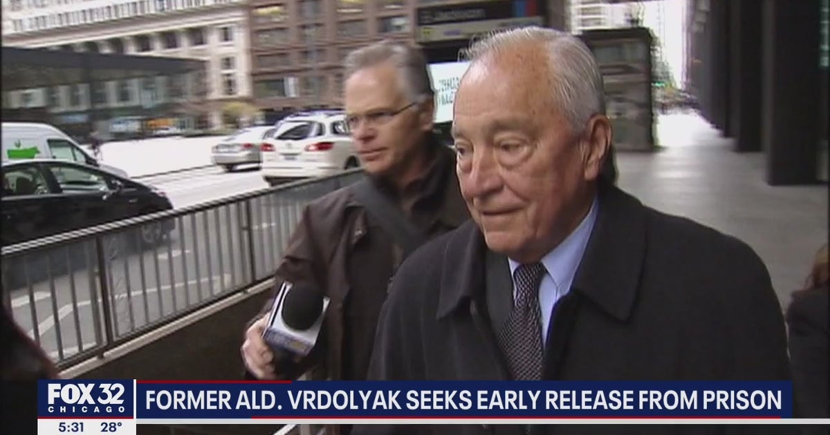 Former Chicago Alderman Ed Vrdolyak requests early prison release | FOX ...