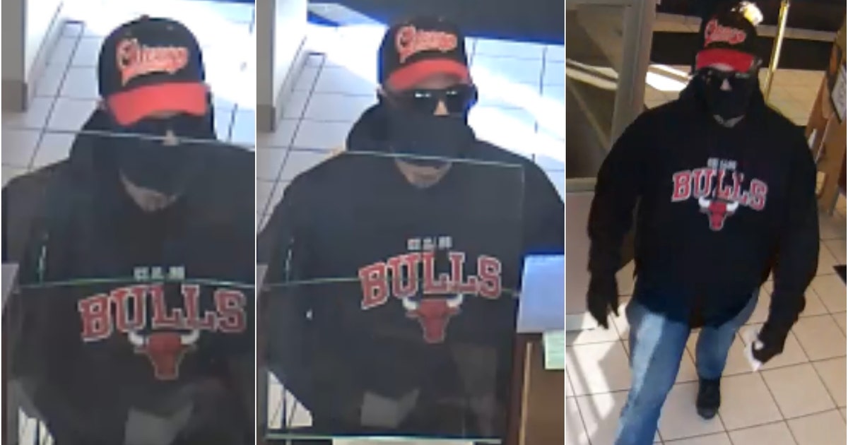 FBI searching for serial Chicago bank robber, reward offered | FOX 32 ...