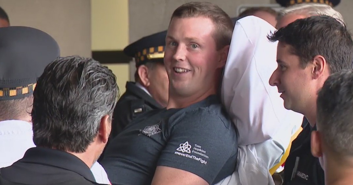 Chicago Police Officer Danny Golden released from hospital after being ...