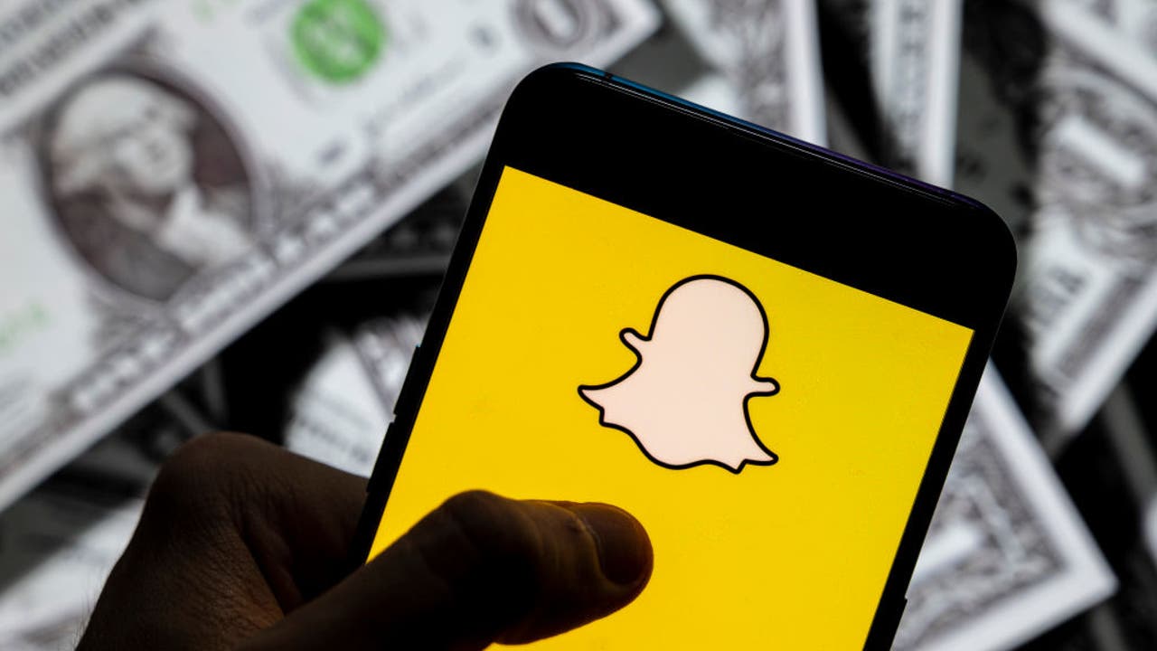 Illinois Snapchat Users Reportedly Begin Receiving Settlement Money From Lawsuit illinois-snapchat-users-reportedly-begin-receiving-settlement-money-from-lawsuit