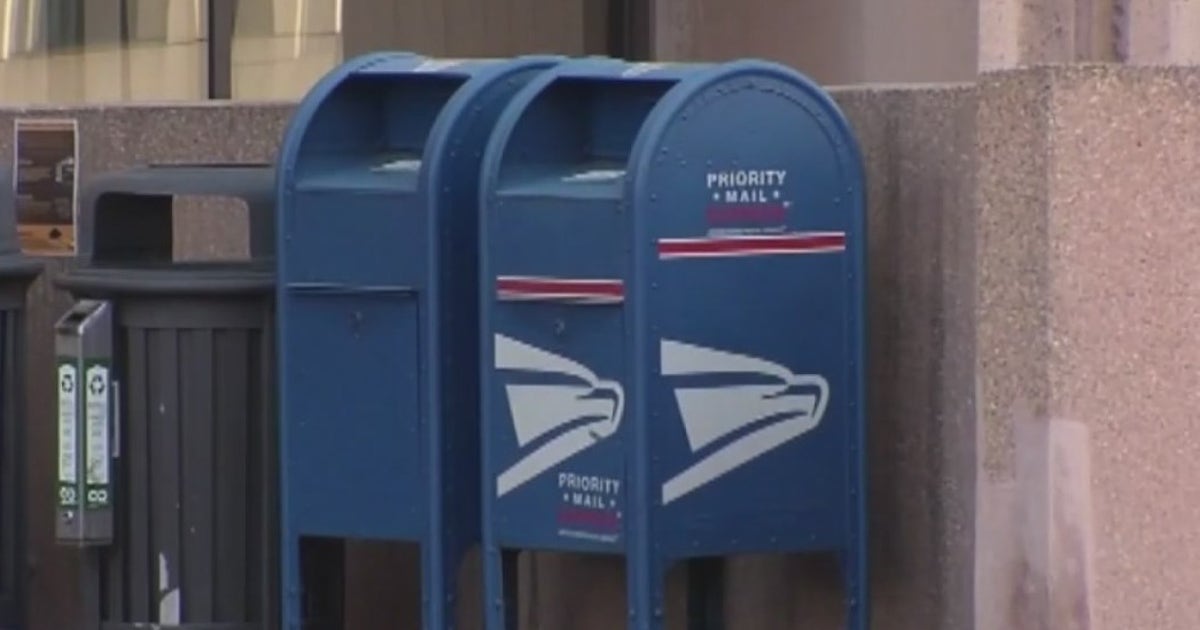 USPS warning customers not to use drop boxes on Sundays and federal ...