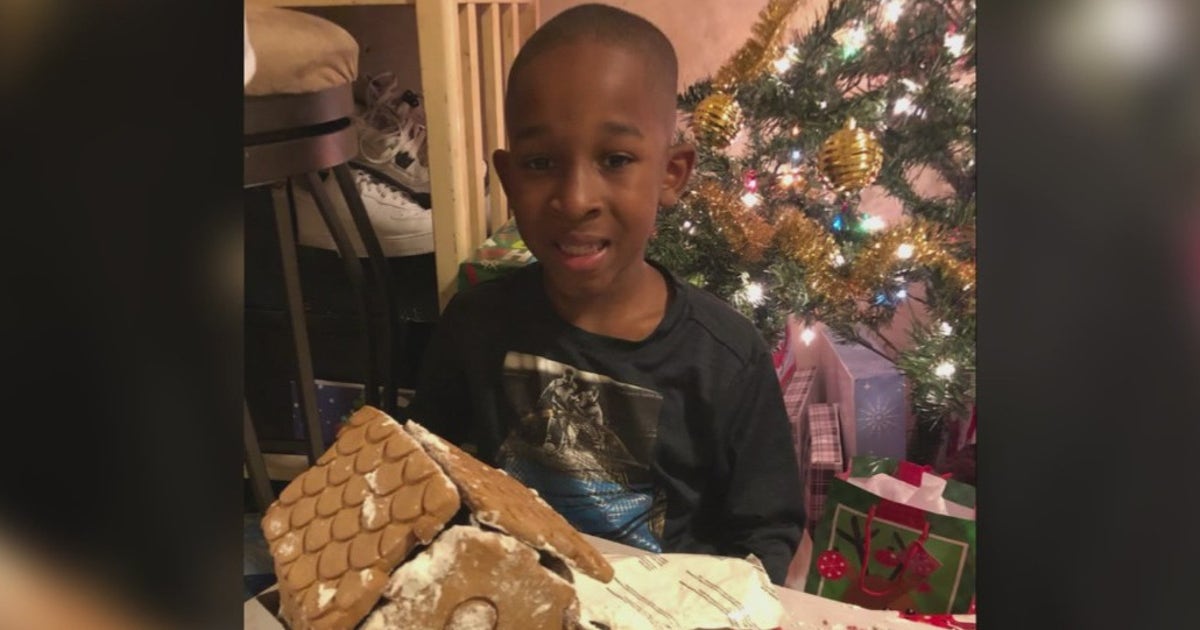 Chicago mom leading Christmas toy drive in honor of son, Janari Ricks ...