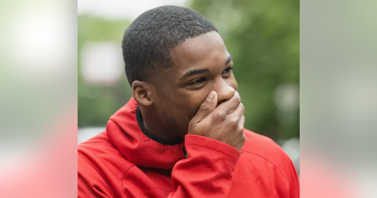 Carnegie Hero Award goes to South Sider who saved man who fell on CTA’s ...