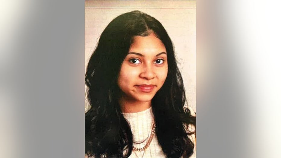 Naomi Algarin 14 Year Old Chicago Girl Missing From West Side Fox 32