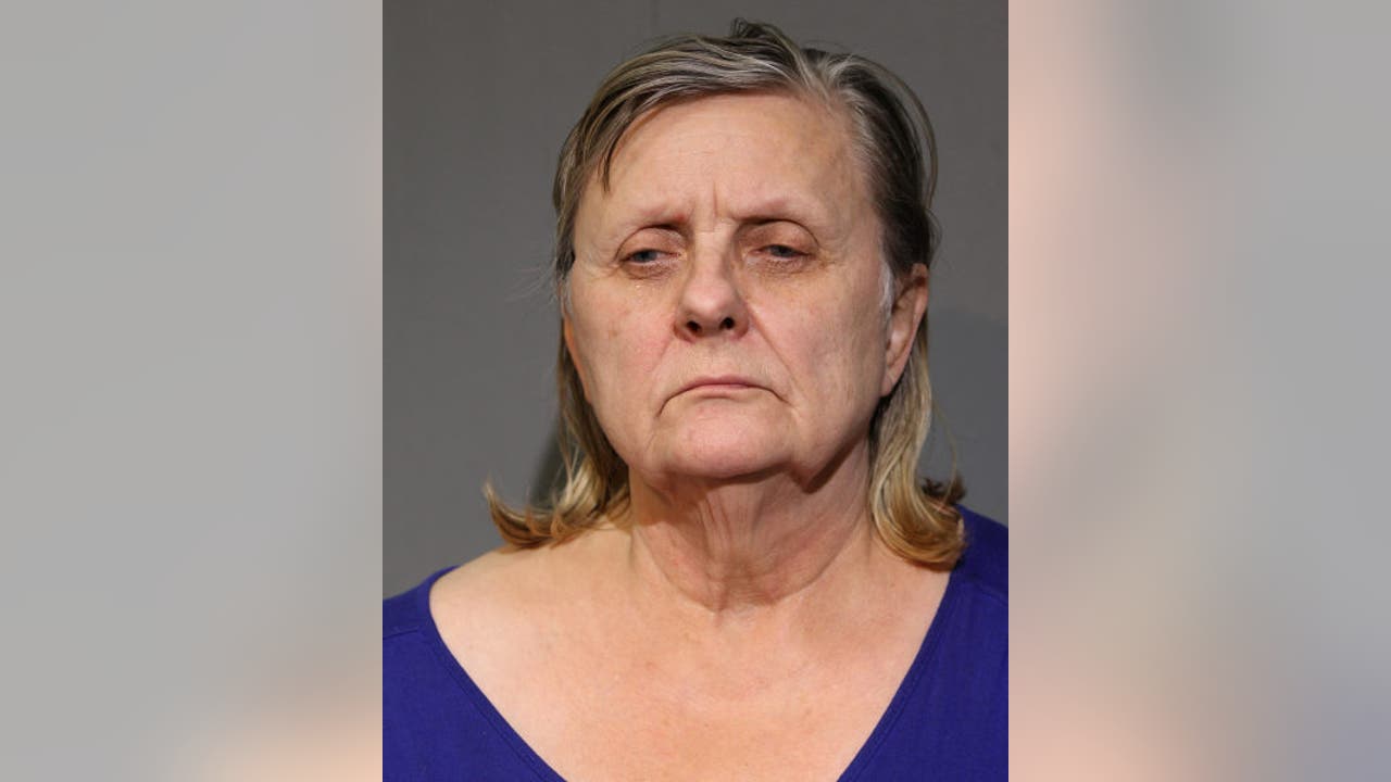 Milwaukee Mother Killed On Christmas Eve With 7 Year Old In Back Seat